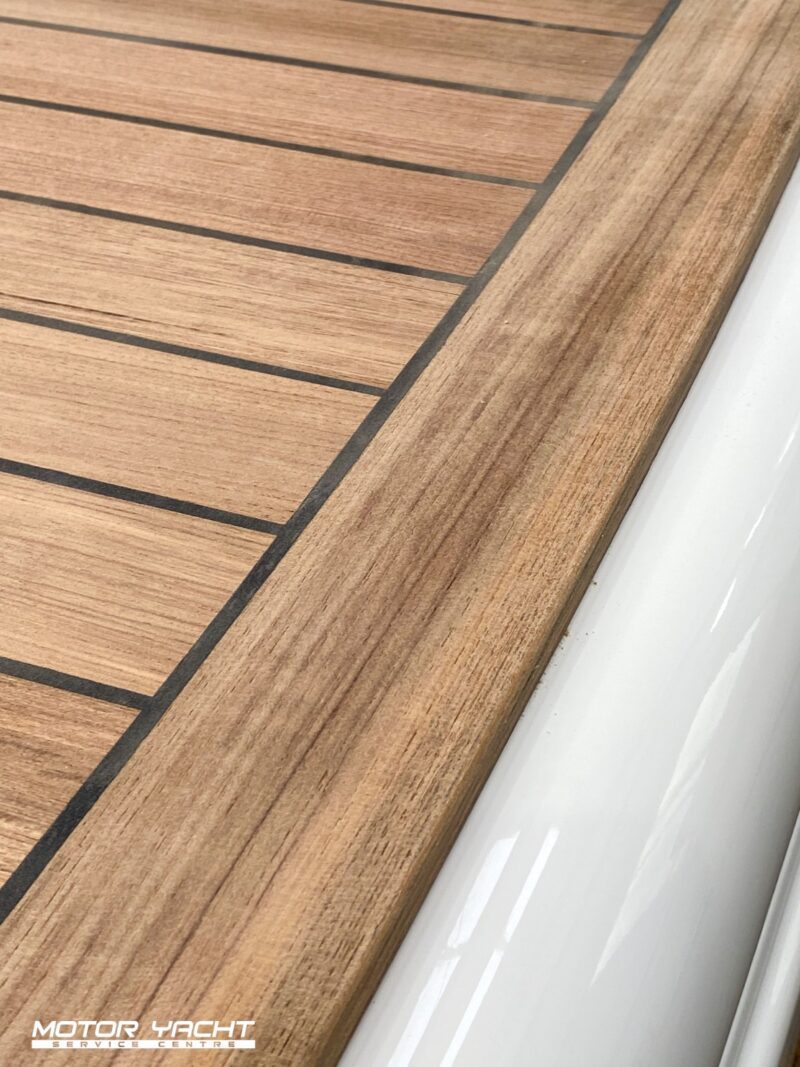 Hydraulic Swim and Boarding Platforms | Motor Yacht Service Centre ...